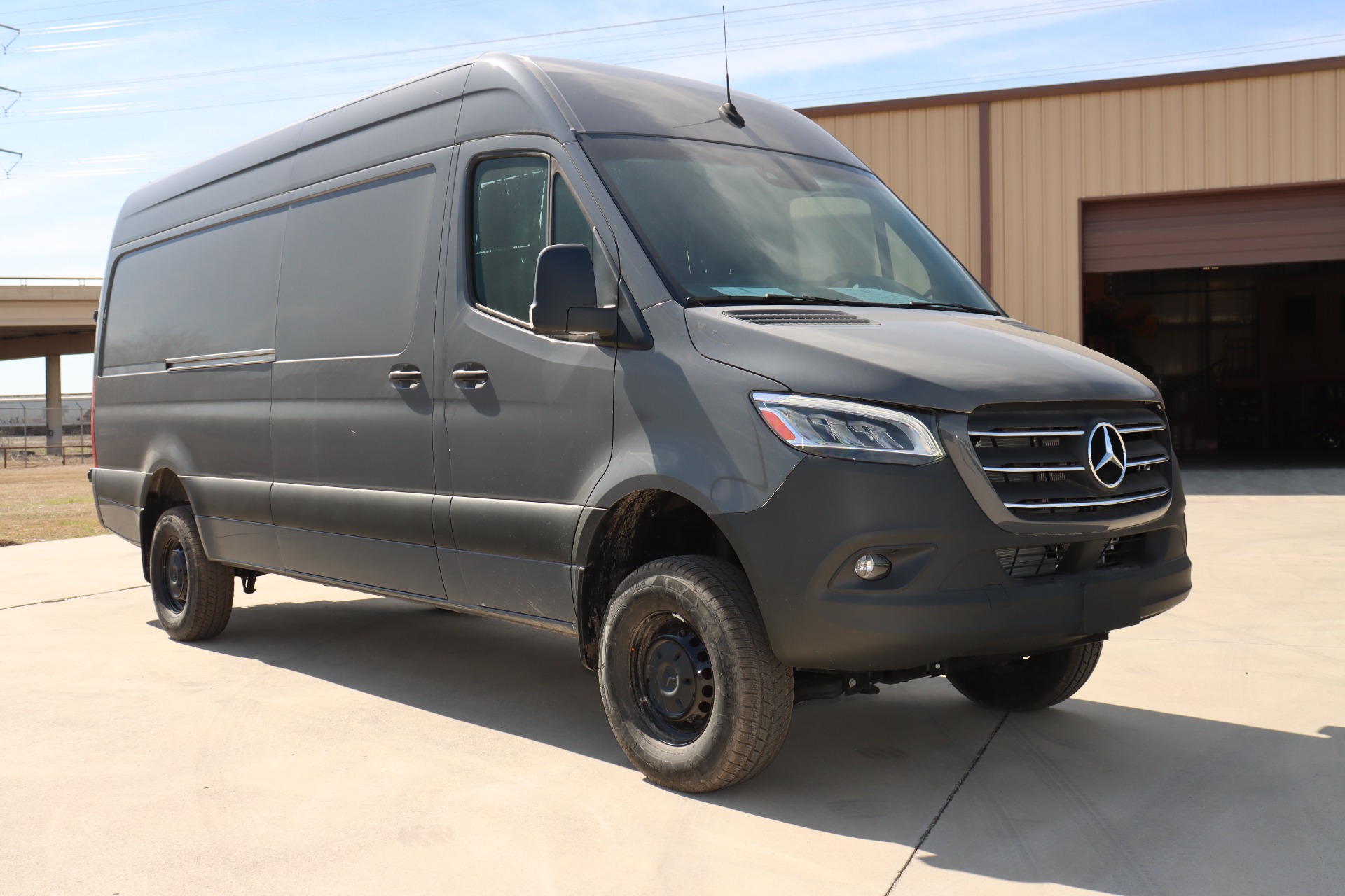 New 2022 Mercedes-Benz 170 Sprinter 4X4 Travel Lounge 2500 For Sale ...