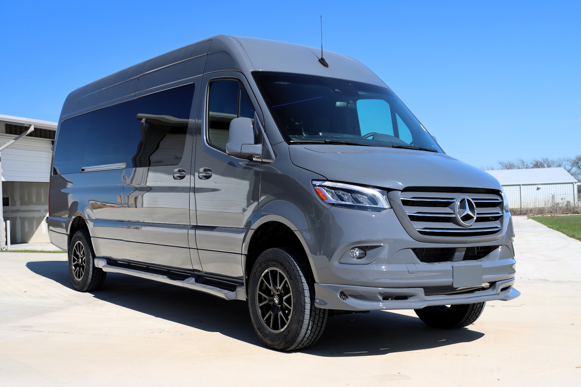 New 2022 Mercedes-Benz 170 Sprinter 4X4 Travel Lounge 9 Passenger For ...
